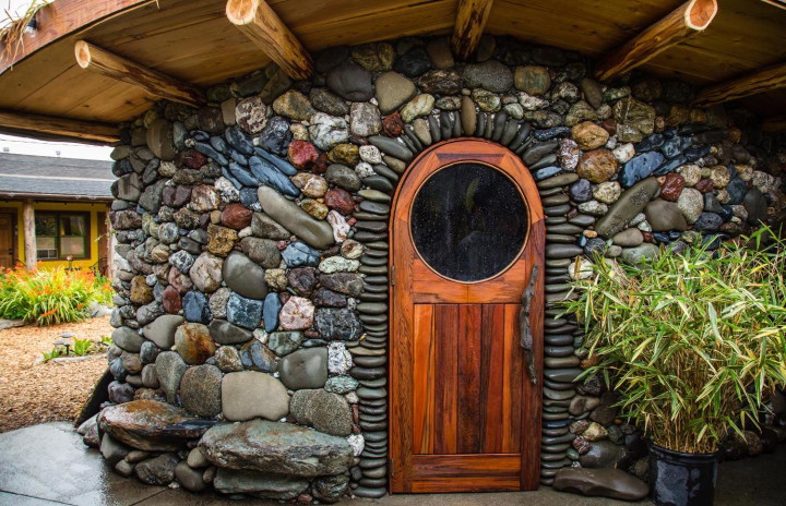 The Front Porch Hidden Oasis - Eureka, CA