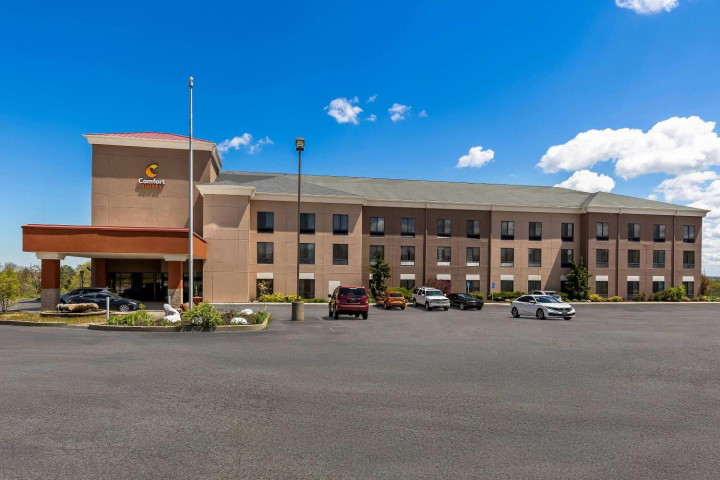 Comfort Suites Edinboro - Edinboro, PA