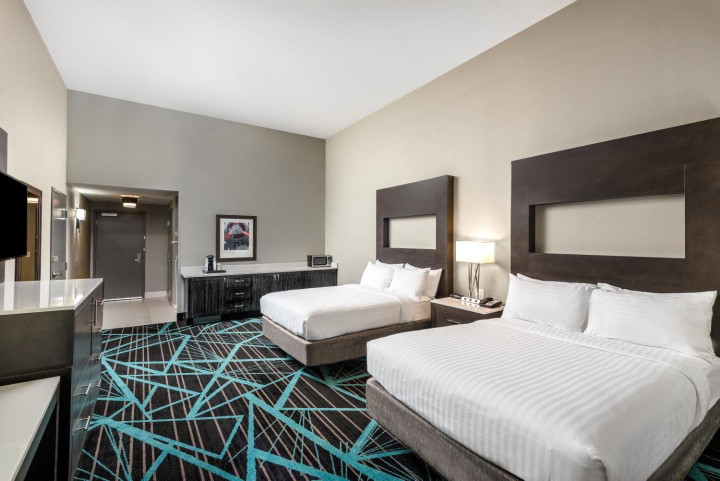 Holiday Inn Express & Suites - Charlotte Airport By Ihg - Charlotte, NC