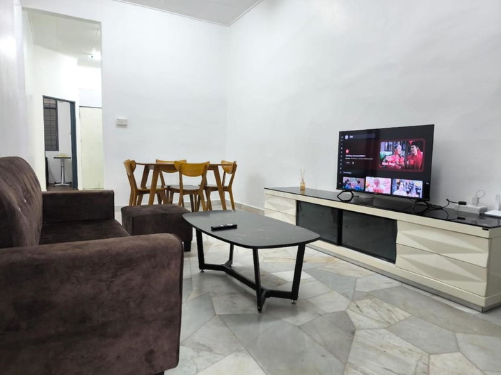 Banang Jaya Homestay With 3 Bedroom 2 Bathroom - Batu Pahat