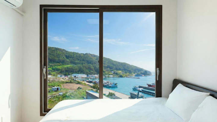 Tongyoung Misung Sweet Pension - South Korea