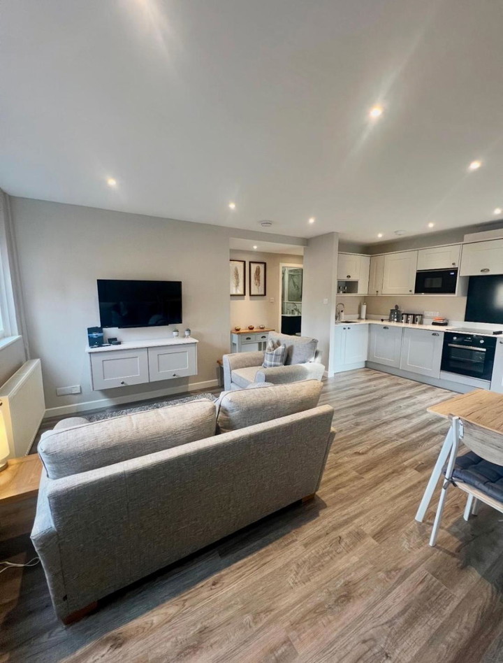 The Esk - Modern 1 Bedroom Apartment In Centre Of Melrose. - Melrose