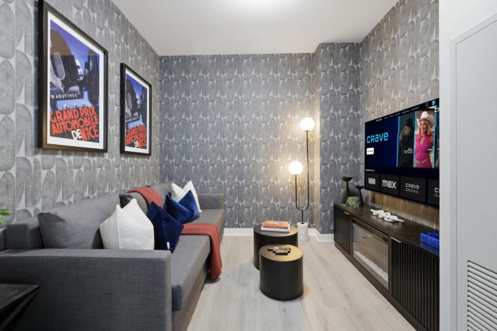Bright Modern Townhouse Patio Family Friendly - Mississauga