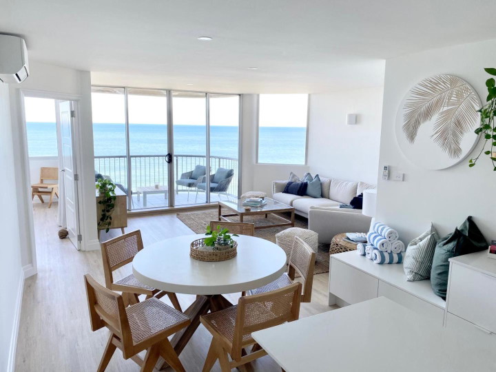 Monterey Lodge - Unit 18, 27 Warne Terrace, Kings Beach Caloundra - Caloundra