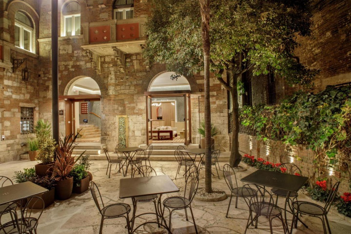 Rosetta Hotel Perugia Tapestry Collection By Hilton - Перуджа