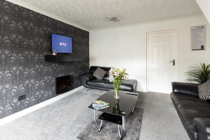 Capri 13 Sa - 3 Bedroom House Close To Loughborough University, Ev Car Facilities, Free Parking, Free Wifi - Ask For Contractor Rates! - Loughborough