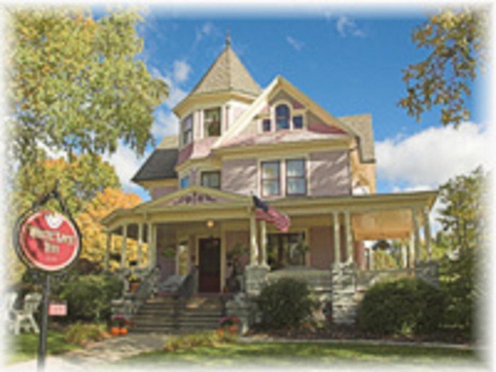 White Lace Inn - Door County, WI