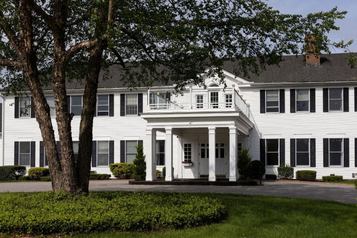 The Litchfield Inn - Connecticut