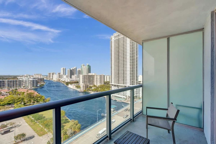 Canal View Studio - Resort Perks Beach 8 Min 1904 - デビー, FL