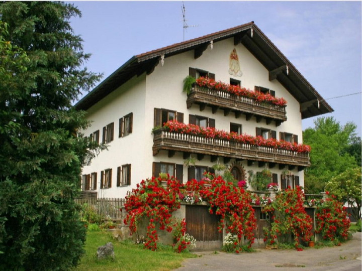 Zum Dammerbauer - Oberhaching