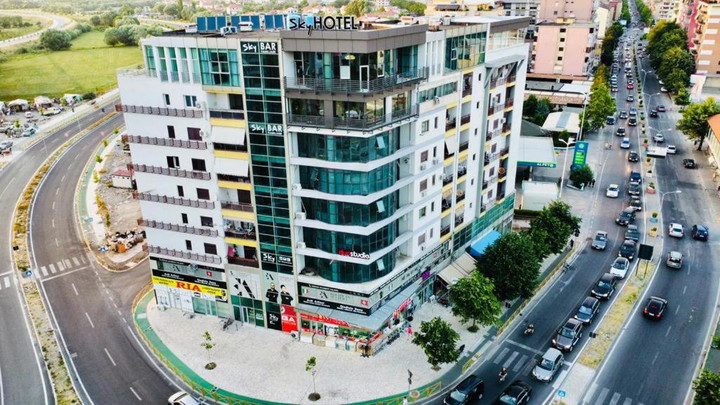 Sky Hotel - Albania