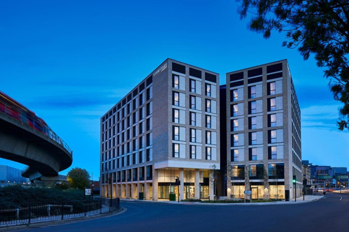 Courtyard By Marriott London City Airport - Bromley
