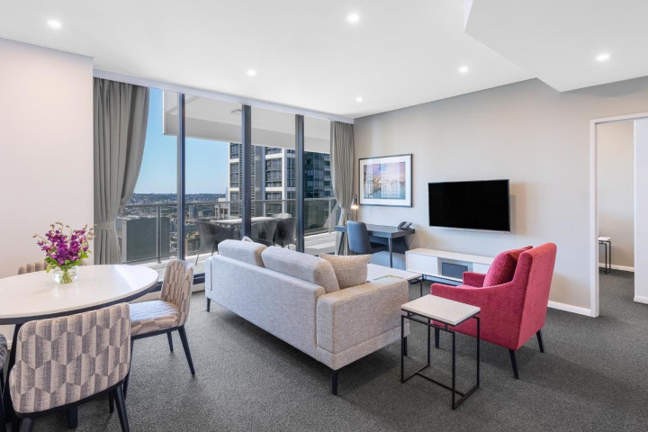 Meriton Suites Kent Street, Sydney - Manly
