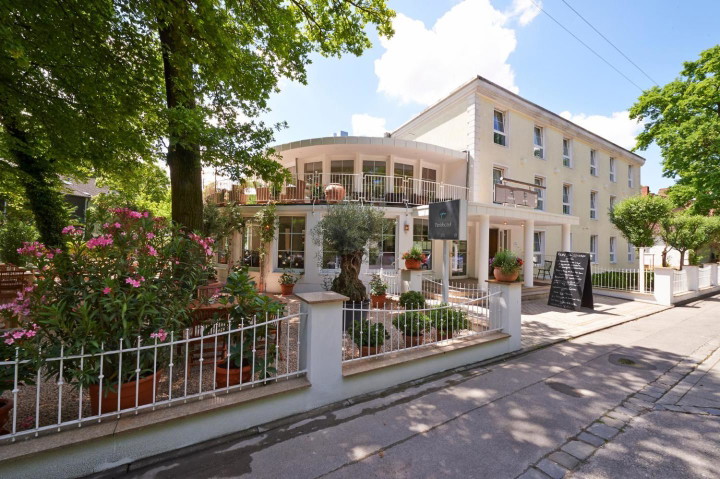 Arrivel Parkhotel Obermenzing - Neuried