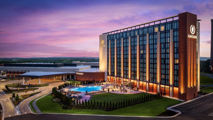 Caesars Virginia Hotel & Casino - A Caesars Rewards Destination - Danville, VA