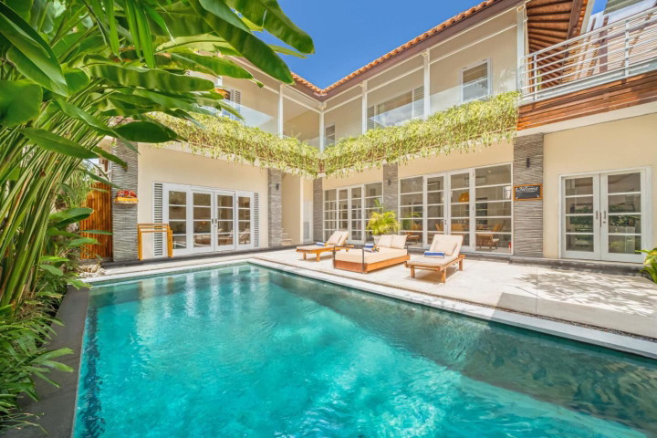 Villa Milano - Private 6 Bdr Villa In Seminyak, Prime Location, Pool & Garden - Bali