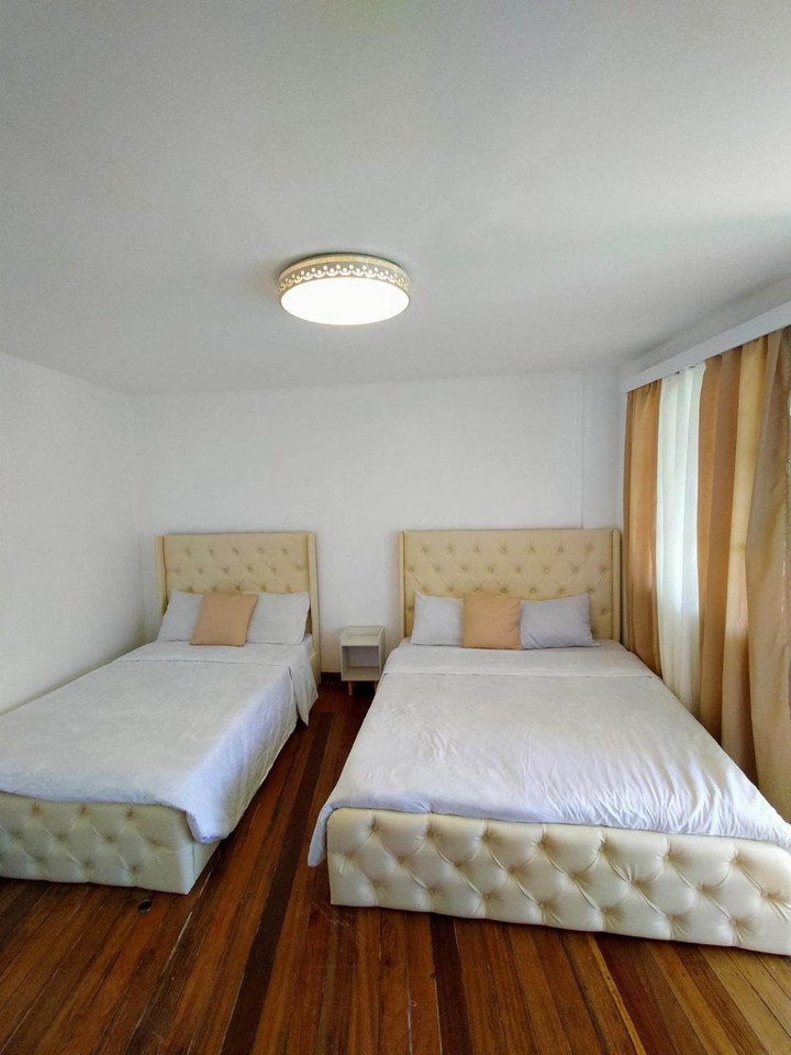 Whole House 6 Bedroom 4 Bathroom Baguio Transient House - Baguio