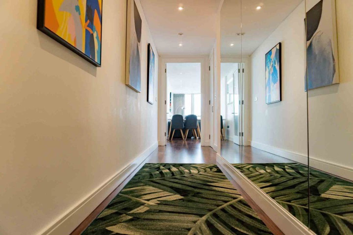 Luxury 3 Bedroom 3 Bathroom Balcony Apartment - Gunwharf Quays Apartments - Portsmouth