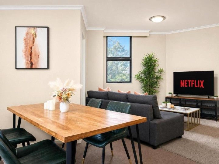 Prime Sydney 3br - Pool,gym 2 Parking With Balcony - Lane Cove