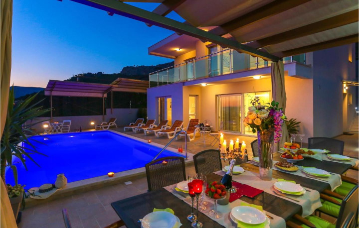 Luxurious Home In Kucine - Split