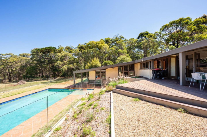 Red Hill South Hideaway - Rural Luxe With Pool - Melbourne