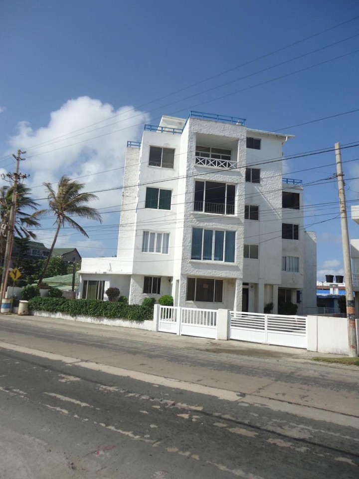 Edificio Sarie Bay - San Andrés