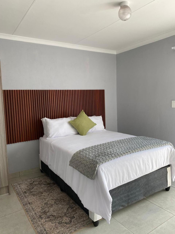 Cw4 Guest House - Vanderbijlpark