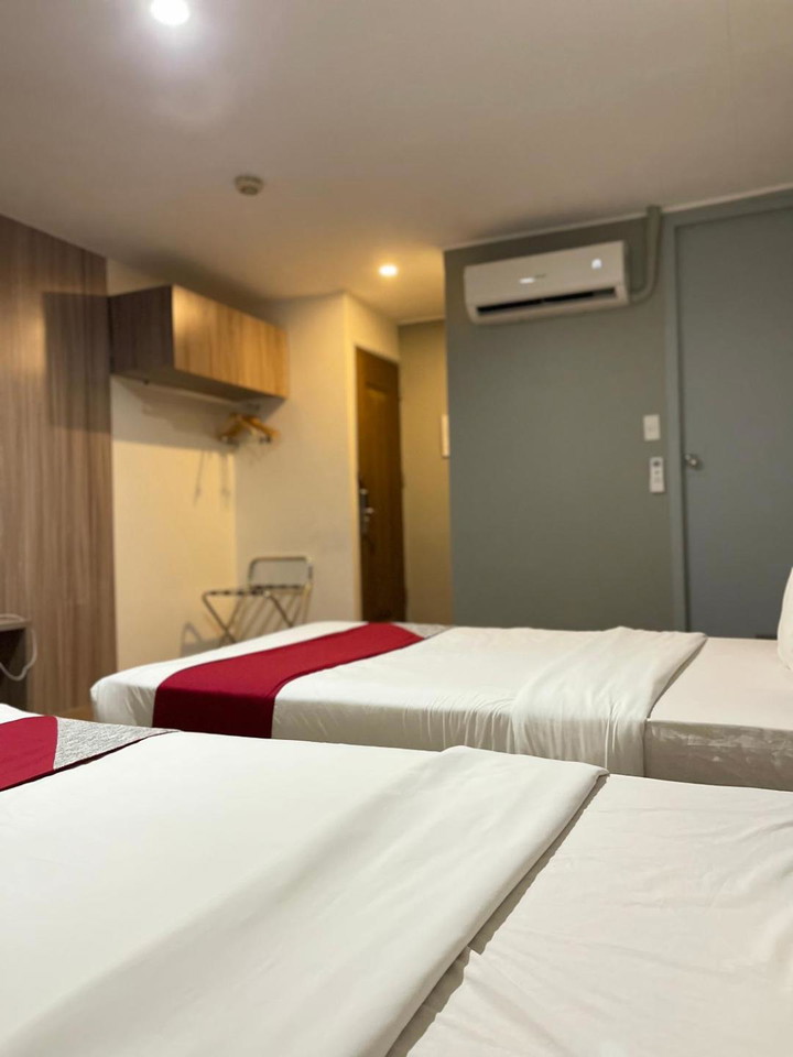 Anex Hotel Near Roxas Boulevard - Metro Manila