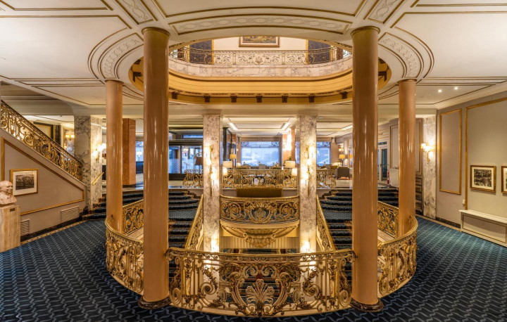 El Avenida Palace - Badalona