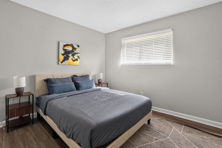 Modern Furnished Home Away From Home - Indiana (State)