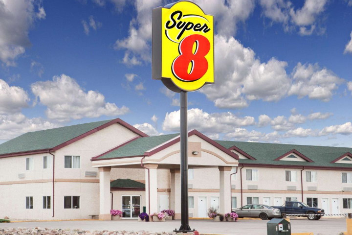 Super 8 By Wyndham Kindersley - Kindersley