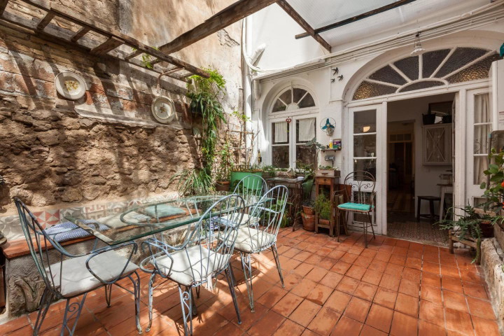 El Patio De Gracia - Barcelona