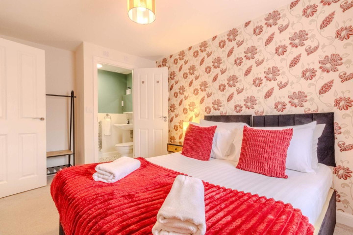 Spacious And Cosy 3-bed Home In Bedford By Renzo Free Parking Close To A6 - 베드퍼드
