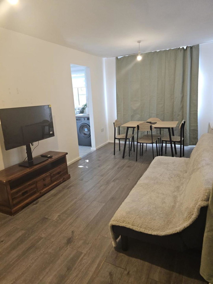 2bdr Ground Floor Flat In Edmonton Free Parking And Wifi - Chingford