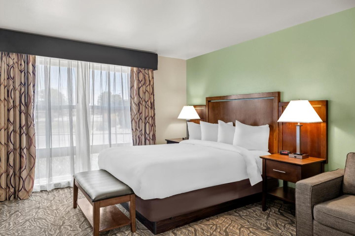 Ledgestone Suites Hotel Billings - ビリングス, MT
