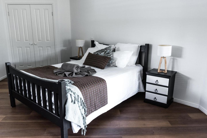 The Bearded Dragon Boutique Hotel - Logan City