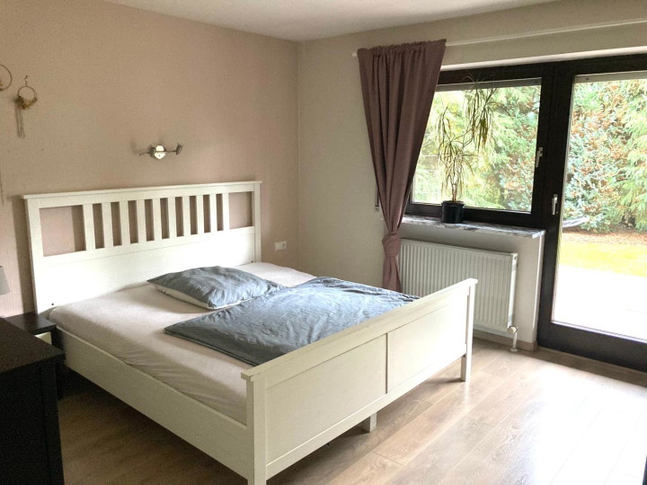 Ruhiges Gästezimmer Mit King-size-bett - Nuremberg