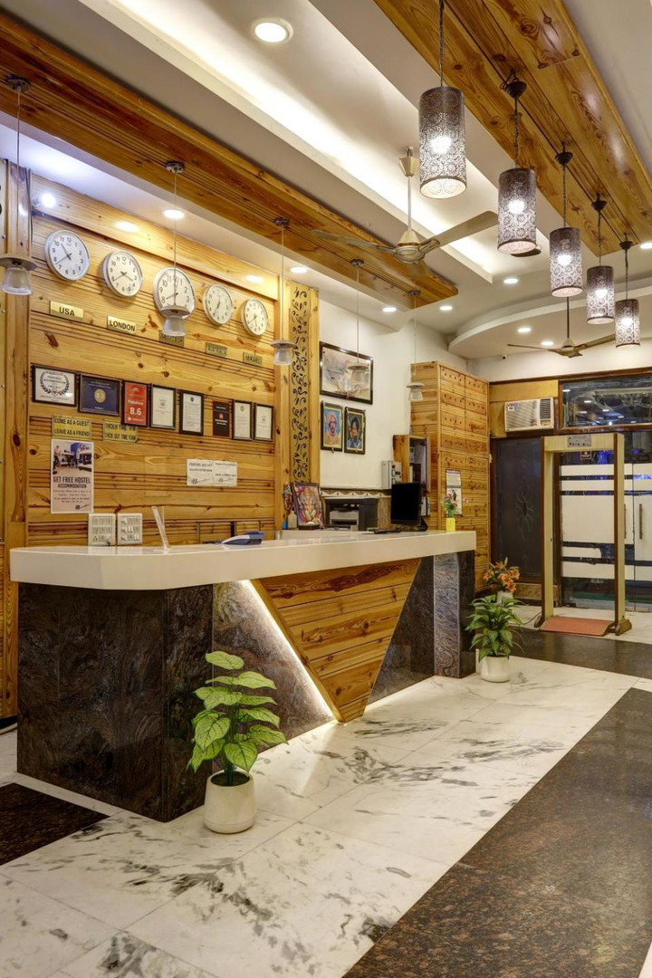 Hotel Hindustan Heaven - Traveller's Choice Award 2023-24-25-26 Best Of Best Winning Hotel With Complimentary Airport Pick Up - Delhi, India