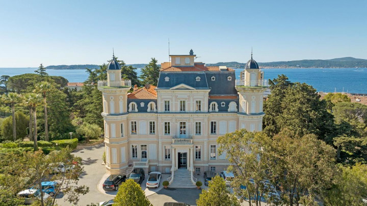 Hotel Les Tourelles - Sainte-Maxime