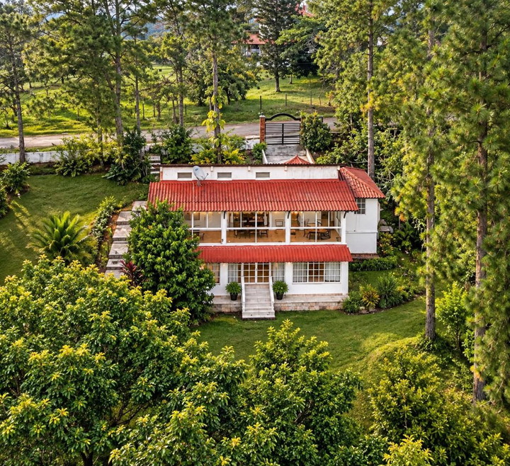 Mountainzenescape - Panama