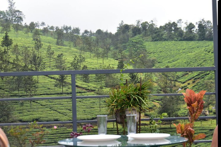 Ambika Villa 3 Bedrooms Homestay In Vagamon - Kuttikkanam