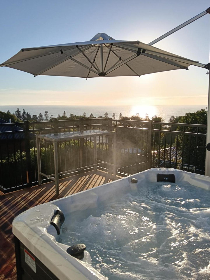 Amazing Sunrises In The Spa - Kaikoura