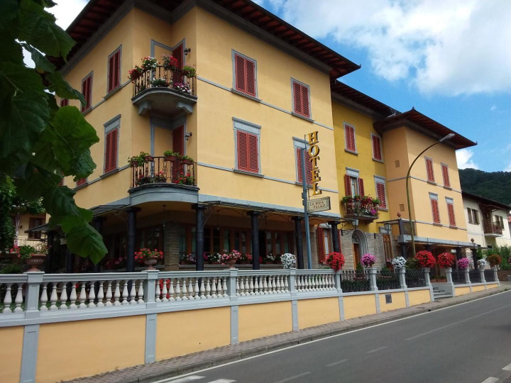 Hotel La Rosa - Italy
