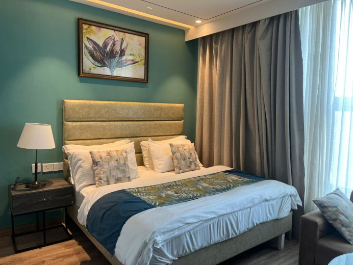 Lavish Stays Street - Delhi
