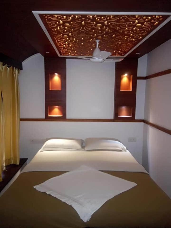 Travianhouseboat Kumarakom - Kumarakom