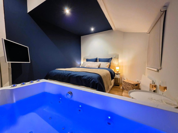 Suite Balnéo à 15 Min De Strasbourg - Strassburg