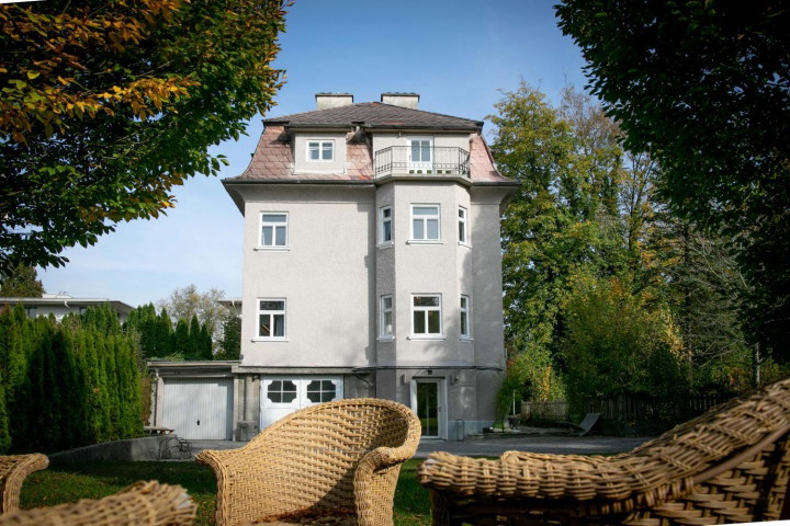Family Wellhouse Green Garden Direct In Salzburg, Sunny Big Garden, Up To 16 Pax, Bikes For Free, Bbq, Sunbeds, Parking For Free, 15 Min Sound Of Music - Salzburg