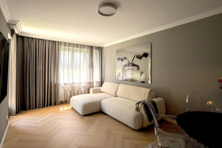 2-room Apartment In Zurich - Winterthur