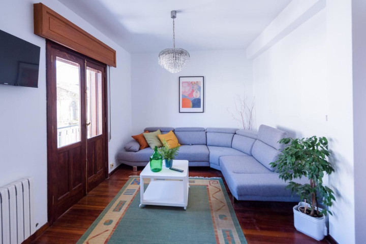 Luminoso Apartamento Reformado En Villa Termal - Galice