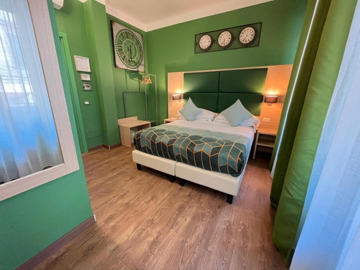 Bobotel Urban Guesthouse - Florencia